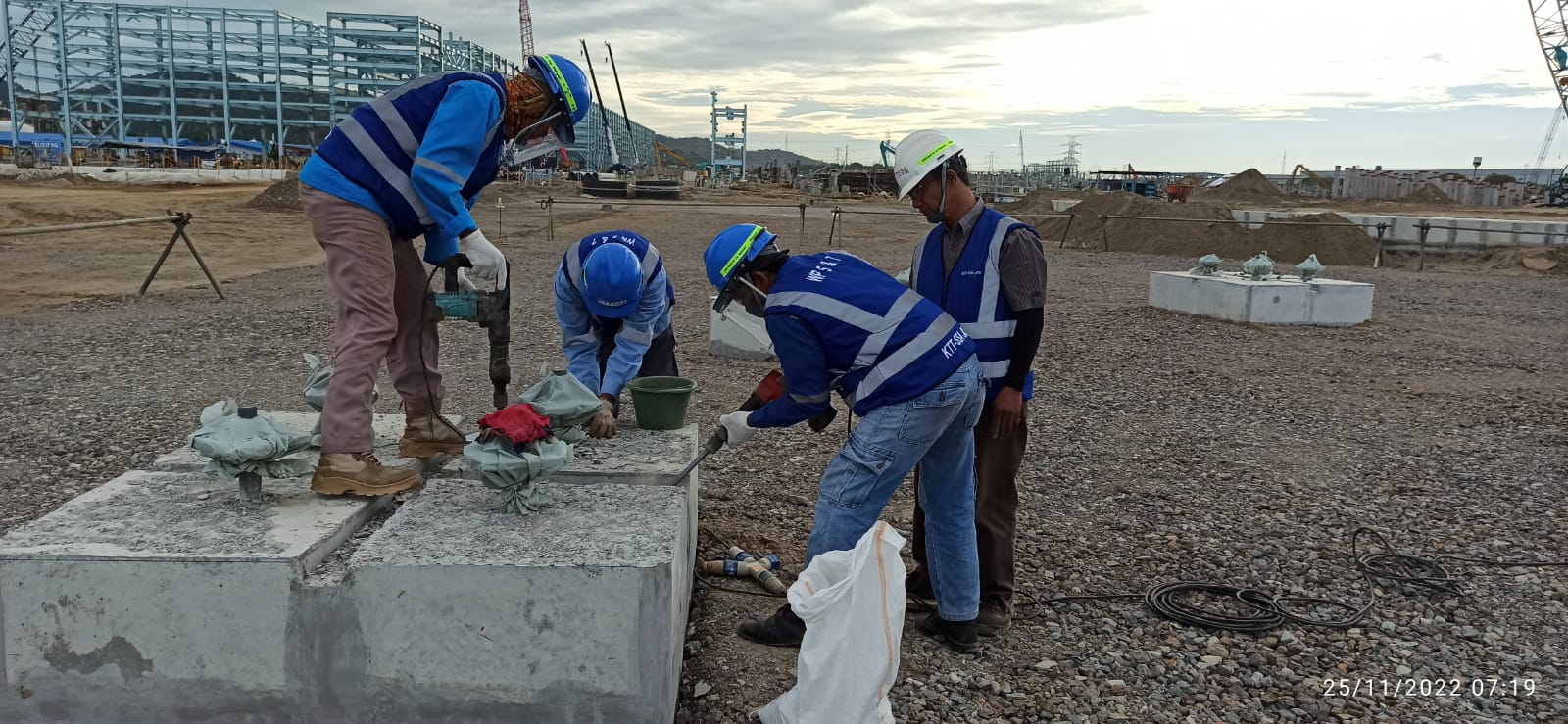 Chipping Foundation 402 Tank - PT. SSA (Sepuluh Sumber Anugerah)